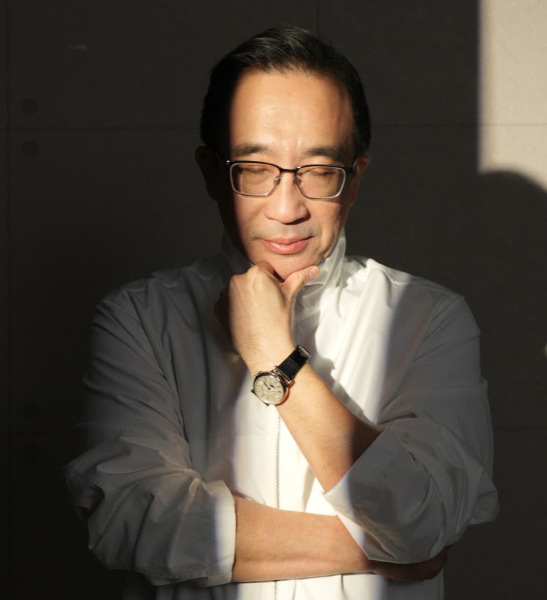 峰值體驗2新書發表會$999元，贈新書一本+獨家訂製底層邏輯節點卡